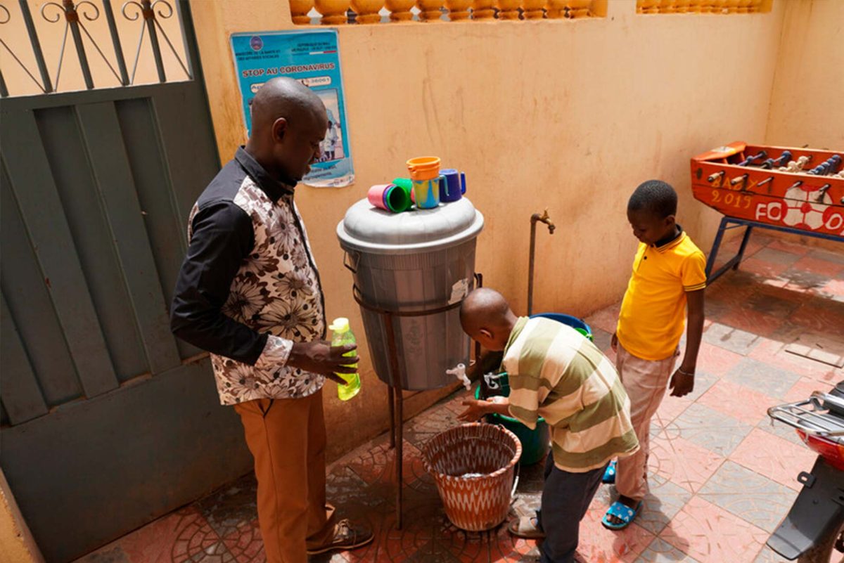 Malí: niños y niñas perdidos vuelven con sus familias | Plan International